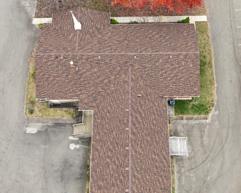 How Louisville Roof Contractors Plan Work Phases & Time